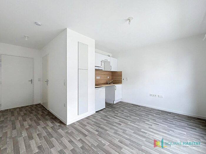 Appartement à louer - Quartiers Sud-Est, La Poterie - 1 pièce