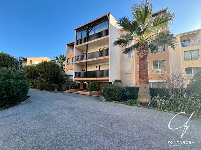 Appartement à louer - Fréjus, Centre-ville - 2 pièces - 1 chambre