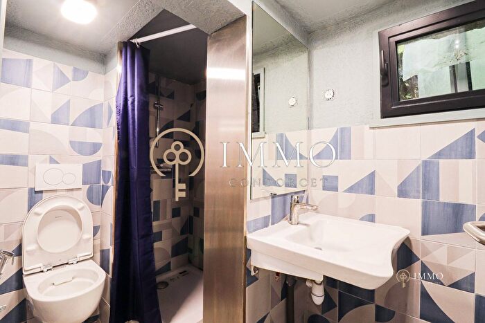 Appartement à louer - Lozère, Palaiseau - 1 pièce