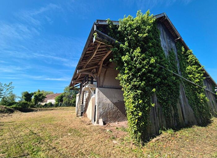 Maison 2 pièces à Jouy-le-Châtel, à vendre