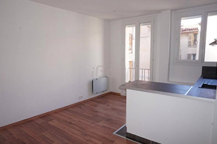 Mourillon-Centre, Toulon - Appartement 1 pièce à louer