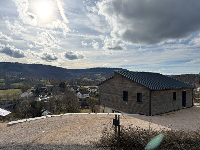 Maison à vendre - Saint-Laurent-dOlt - 5 pièces - 3 chambres