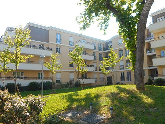 Appartement à louer - Viry-Châtillon, Chatillon - 1 pièce