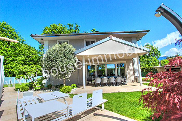 Maison à vendre - Veigy-Foncenex - 11 pièces - 7 chambres