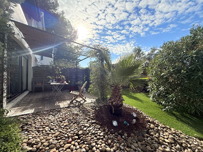 Maison à vendre - Istres, Etang - 4 pièces - 3 chambres