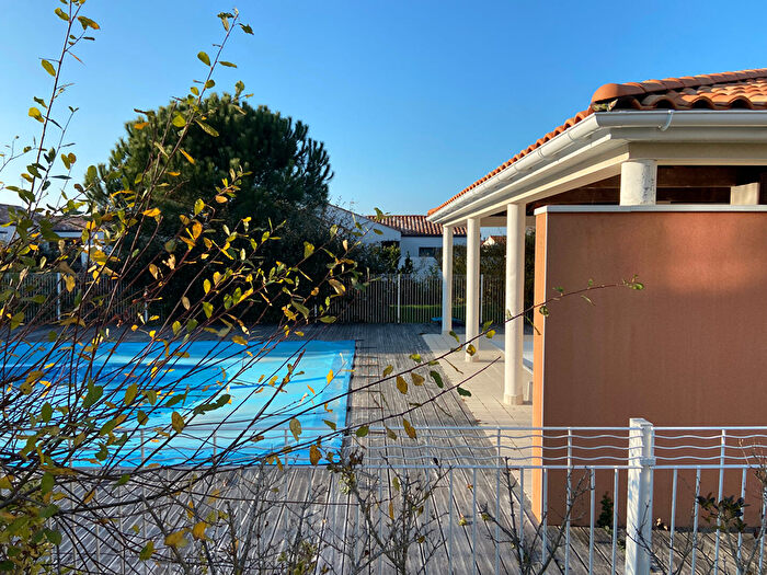 Appartement à louer - Challans, Croix Maraud - 2 pièces - 1 chambre