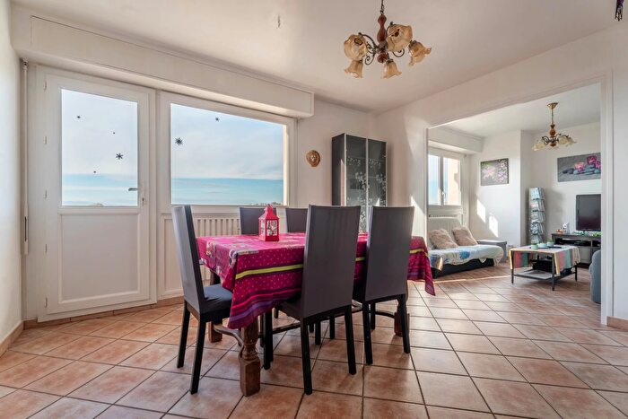 Appartement à vendre - Irigny - 5 pièces