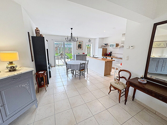 Maison à vendre - Saint-Sébastien-sur-Loire, Est - 5 pièces - 4 chambres