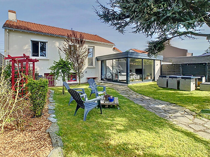 Maison à vendre - Clisson - 5 pièces - 3 chambres