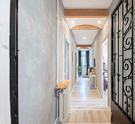 Maison à vendre - Lissac - 5 pièces - 4 chambres