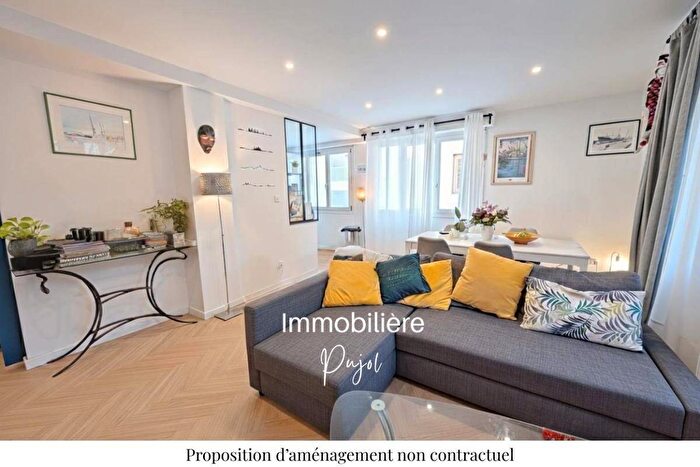 Appartement à louer - Vauban, Marseille ème - 3 pièces - 2 chambres