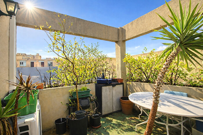 Appartement à vendre - Marseille e , La Cabucelle - 3 pièces - 2 chambres