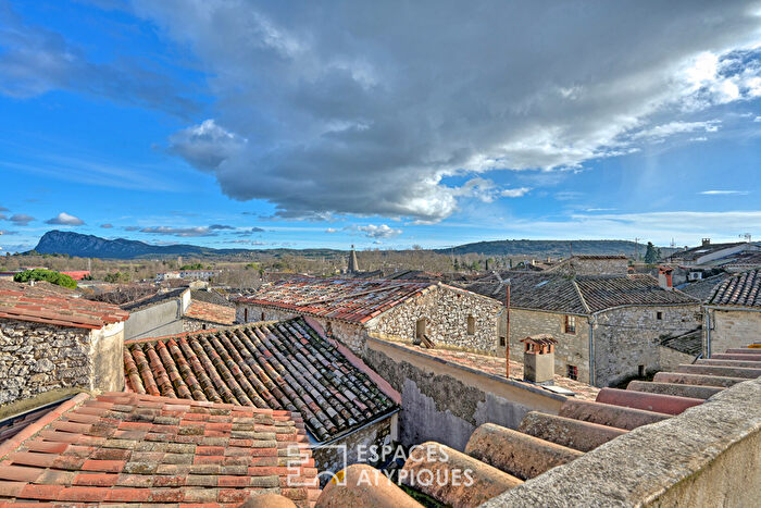 Maison à vendre - Saint-Martin-de-Londres - 6 pièces - 2 chambres