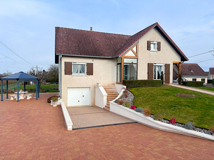 Maison à vendre - Soirans - 6 pièces - 4 chambres