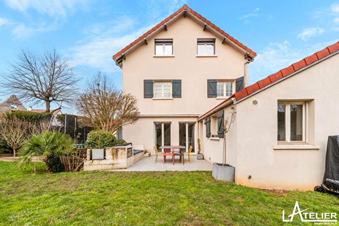 Maison à vendre - Fourqueux - 6 pièces - 5 chambres