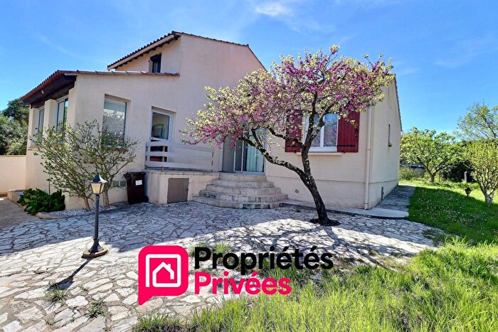 Maison à vendre - Uzès - 5 pièces - 4 chambres