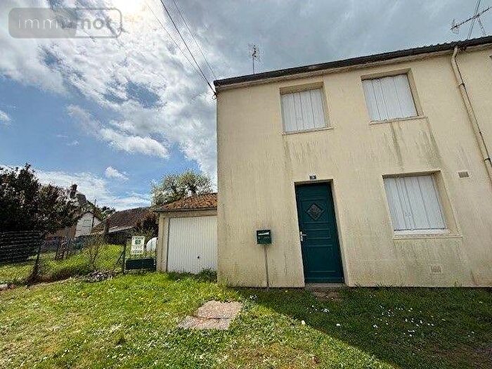 Maison 4 pièces à Culan, à vendre