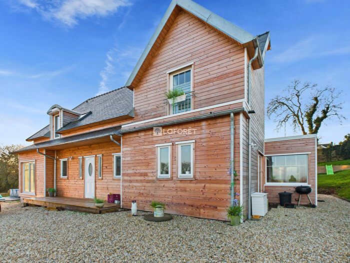 Maison à vendre - Mahalon - 7 pièces - 4 chambres