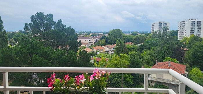 Appartement à vendre - Mérignac, Bourranville - 4 pièces - 2 chambres