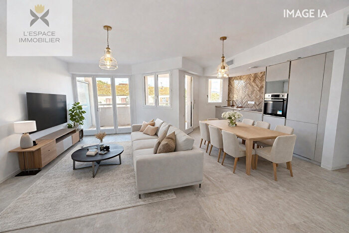 Appartement à vendre - Porto-Vecchio - 3 pièces - 2 chambres