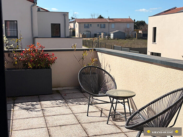 Maison à vendre - Dommartin - 4 pièces - 3 chambres