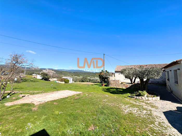 Maison à vendre - Figanières - 5 pièces - 4 chambres