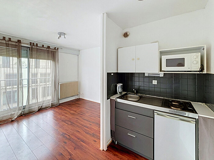 Lyon 8ème, Monplaisir : Appartement 1 pièce à vendre