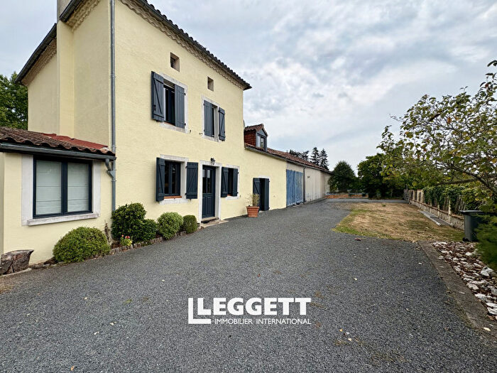 Maison à vendre - Saint-Saud-Lacoussière - 11 pièces - 5 chambres