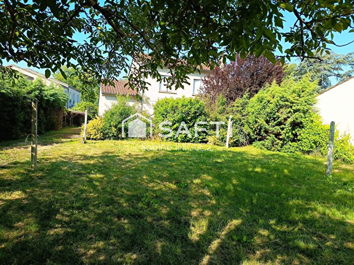 Maison 5 pièces à Saïx, à vendre
