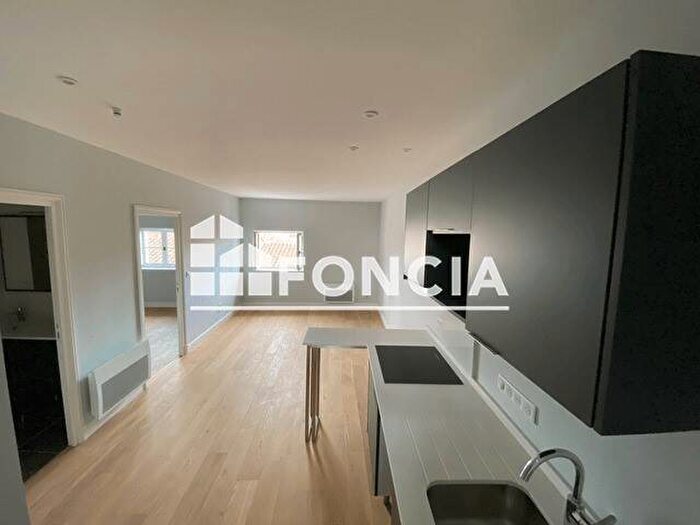 Appartement à louer - Grand Centre, Albi - 2 pièces - 1 chambre