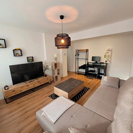 Appartement 2 pièces à Thionville, Saint-Pierre, à louer