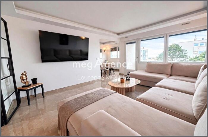 Boulogne-sur-Mer, Saint-Pierre - Appartement 5 pièces à vendre