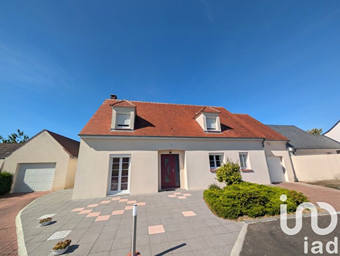 Maison à vendre - Saint-Jean-de-Braye, Est - 7 pièces - 4 chambres