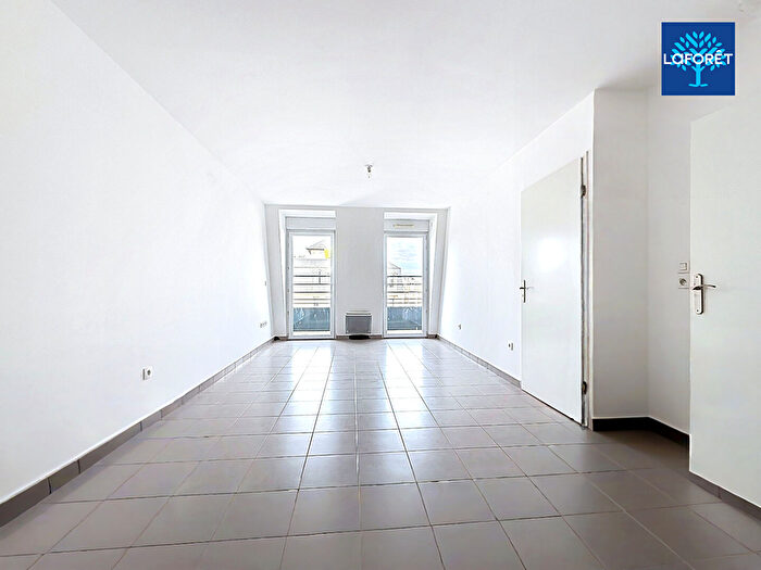 Appartement à vendre - Noisy-le-Grand, Centre-ville - 2 pièces - 1 chambre