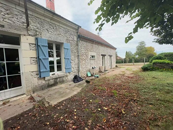 Maison à vendre - Poulaines - 7 pièces - 4 chambres