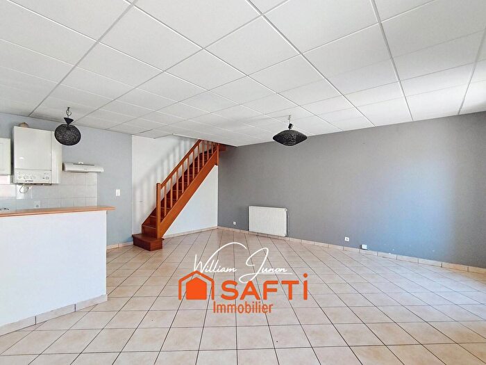 Bourg dAndrezieux, Andrézieux-Bouthéon : Appartement 3 pièces à louer