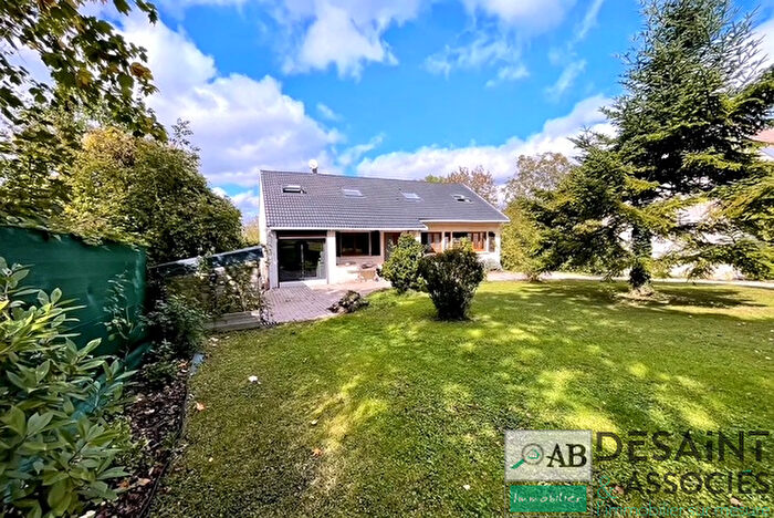 Maison à vendre - Fublaines - 10 pièces - 6 chambres