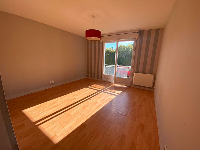 Appartement à louer - Brest, Saint-Marc, Kérampéré - 1 pièce