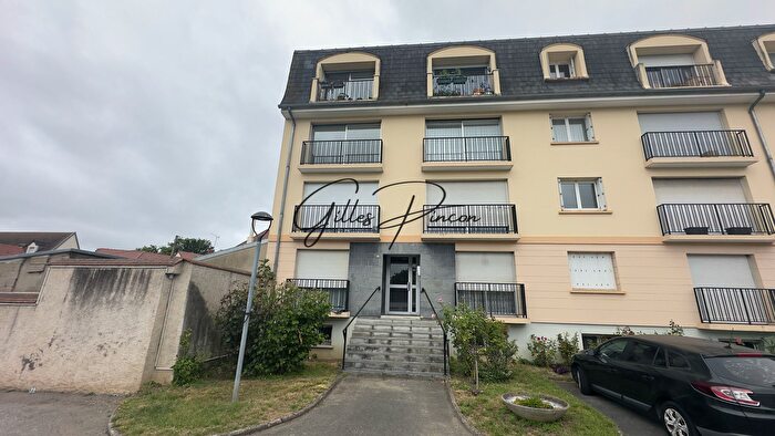 Appartement 3 pièces à vendre à Limay, Centre-ville