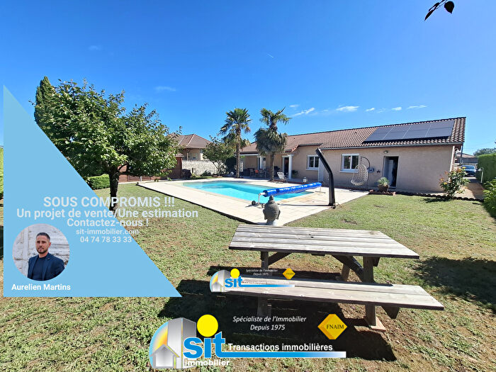 Maison à vendre - Auberives-sur-Varèze - 4 pièces - 3 chambres