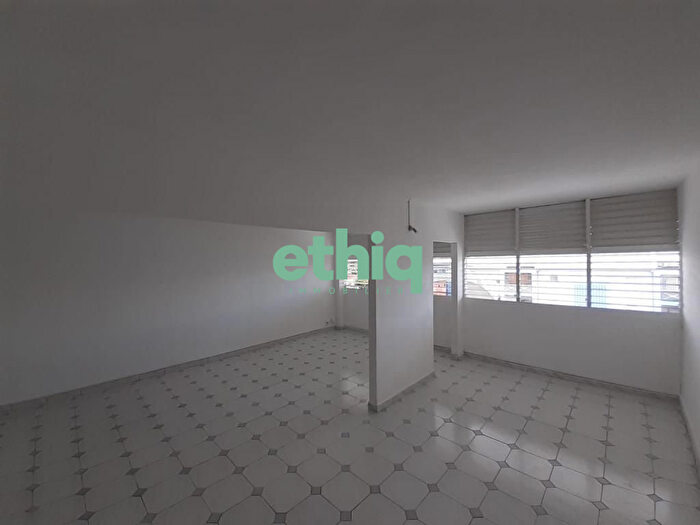 Appartement à vendre - Les Abymes - 4 pièces - 3 chambres