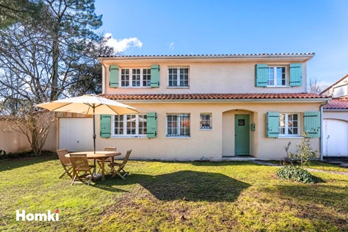 Maison à vendre - Mérignac, Centre-ville - 6 pièces - 5 chambres