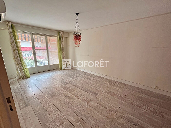 Saint-Laurent-du-Var, Centre-ville, Rascas, Notre-Dame, Condamines - Appartement 3 pièces à vendre
