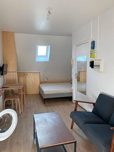 Appartement 1 pièce à Clichy-Trinité, Paris 9ème arrondissement, à louer