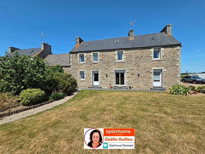 Maison 7 pièces à vendre à Cléder