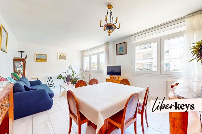 Courbevoie, Bécon - Appartement 4 pièces à vendre