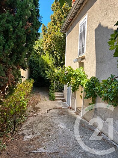Maison 9 pièces à vendre à Digne-les-Bains, Centre-ville, Bourg