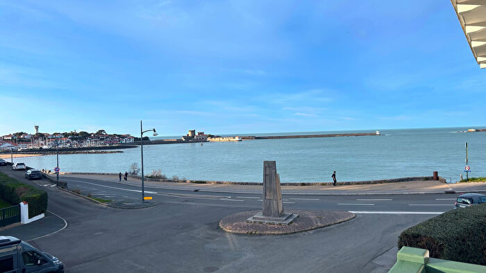 Appartement à vendre - Ciboure - 4 pièces - 3 chambres