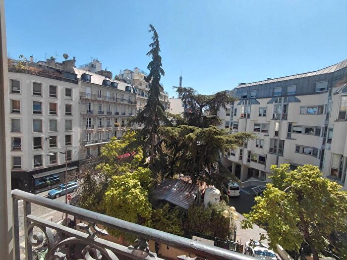 Appartement 4 pièces à Paris 16ème, Chaillot, à louer