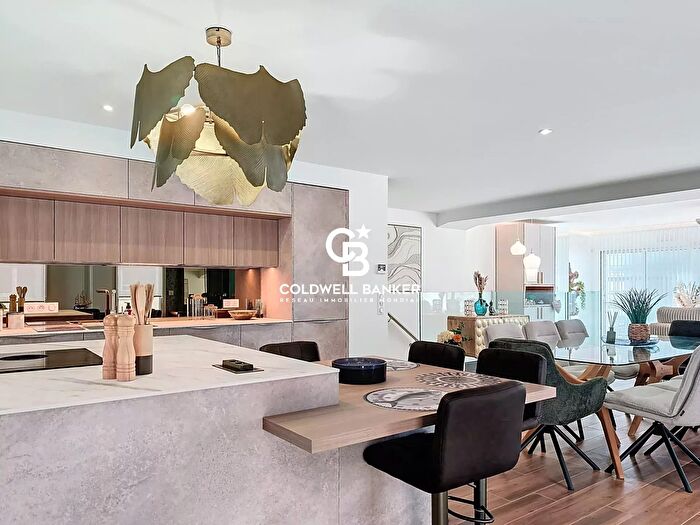 Maison à vendre - Les Sables-dOlonne, Sous-préfecture, La Chaume - 6 pièces - 2 chambres